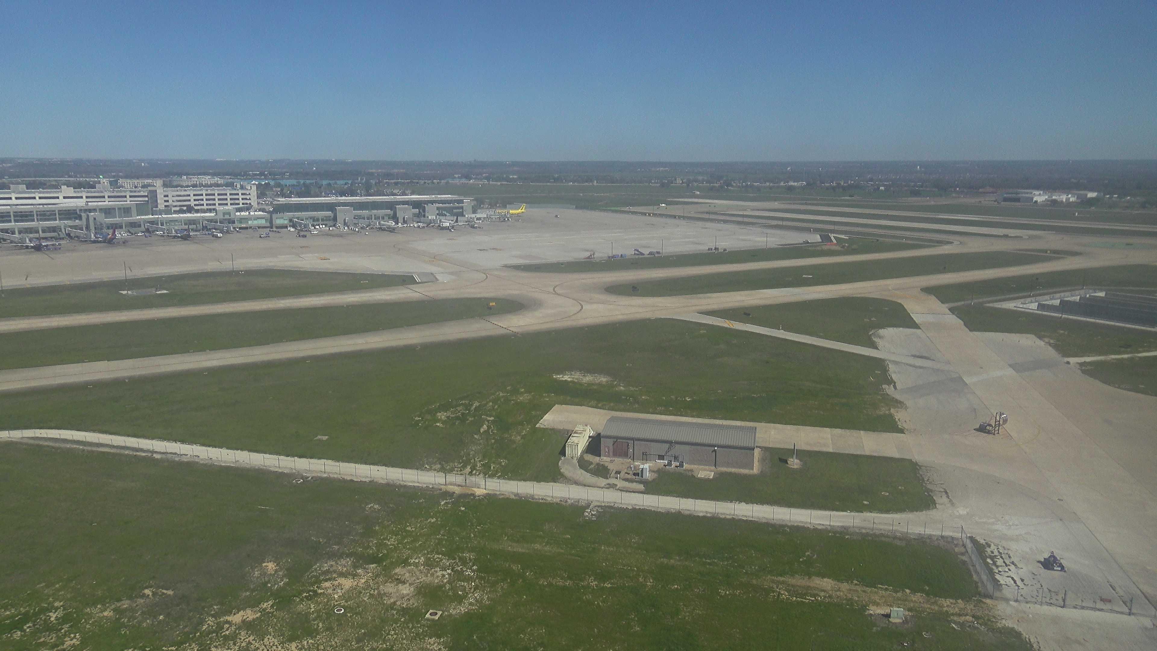 Austin-Bergstrom International Airport Terminal - Construction Camera ...